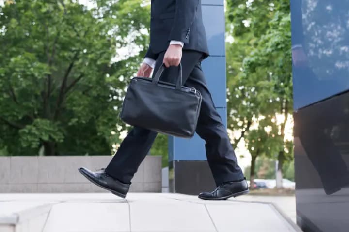 Apa Itu Accrual Leave dan Apa Pentingnya? | LinovHR